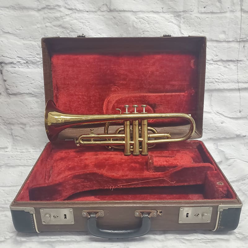 Vintage Selmer Bundy Cornet with nice King Cleveland Case | Reverb