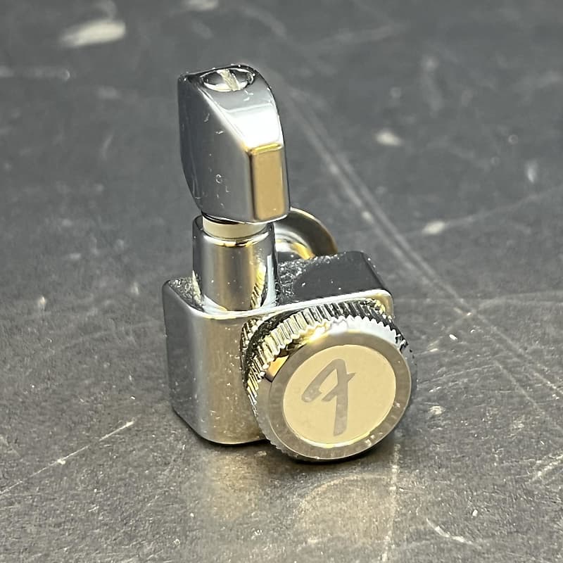 Fender Locking Tuners 6 L Chrome | Reverb