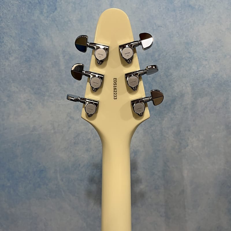 Edwards by ESP E-FV LTD Flying V 2023 Vintage White Made in Edwards by ESP E-FV LTD Flying V 2023 Vintage White Made in