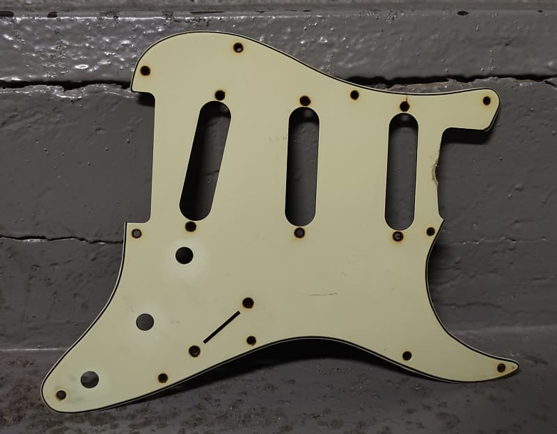 Pickguard Stratocaster Monster Relic type vintage 62 mint | Reverb