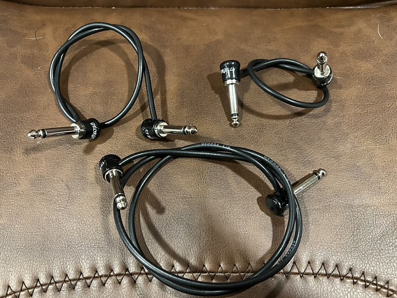 George L's lot of (3) pre made 1/4" right angle | Reverb Luxembourg