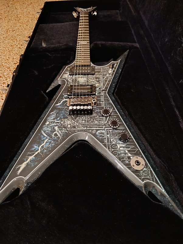 Dean Razorback Cemetery Gates 2010 - Brillante | Reverb