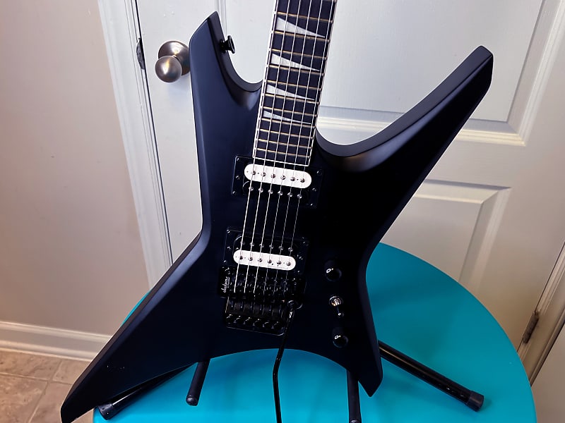 JackSON WaRRioR JS SeRieS JS32 | NeW GHS StRingS | Reverb