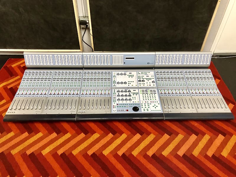 Avid D-Command 40 FADER | Reverb