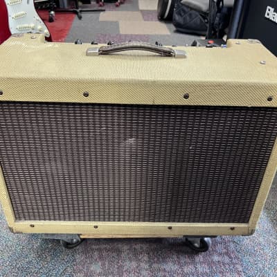Earth Sound Research Pro Serviced 2x12 Hybrid Combo Amplifier | Reverb