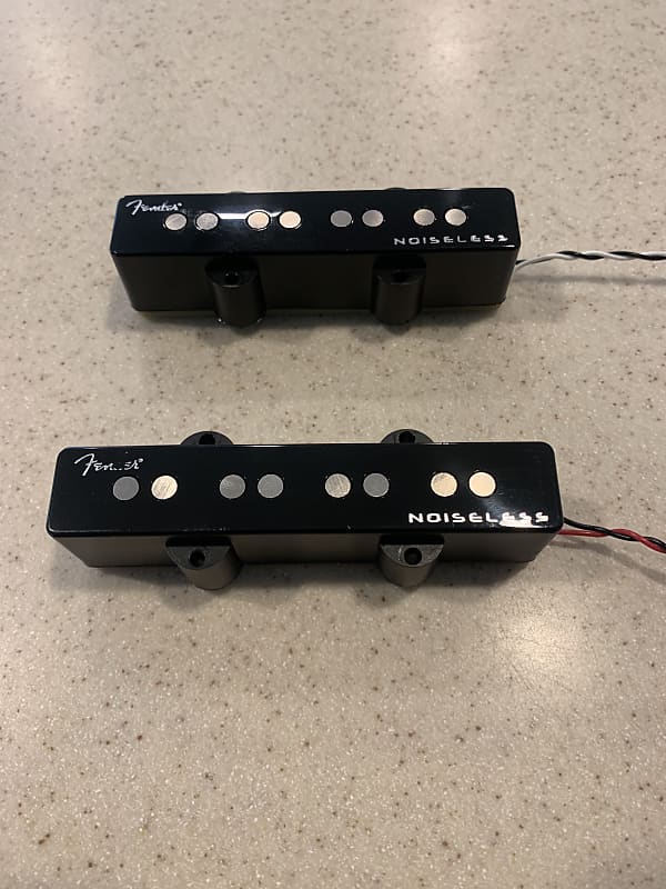 Fender Gen 4 Noiseless Jazz Bass Pickup Set | Reverb