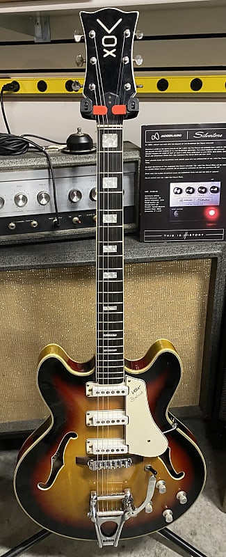 1960's Vox Bobcat - Sunburst - Includes Original Hardshell | Reverb