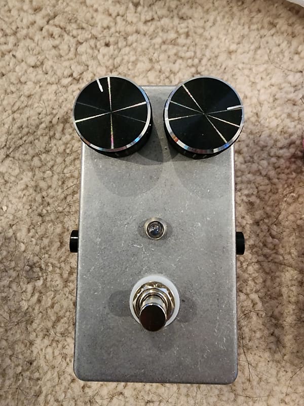 Vox Tonebender clone v-828 | Reverb