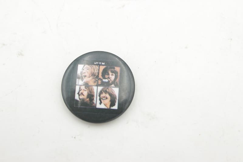 The BEATLES Original Vintage 1970's "Let It Be" Button Pin | Reverb UK