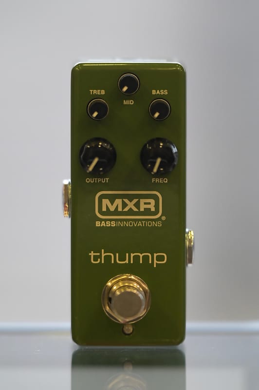 DUNLOP MXR® THUMP™ BASS PREAMP M281 | Reverb