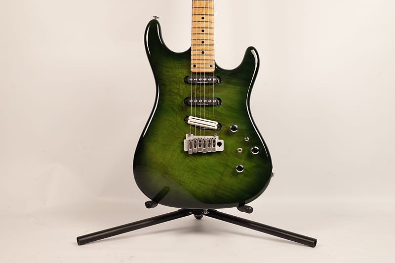 1992 Patrick Eggle Los Angeles Pro - in Emerald Green | Reverb UK