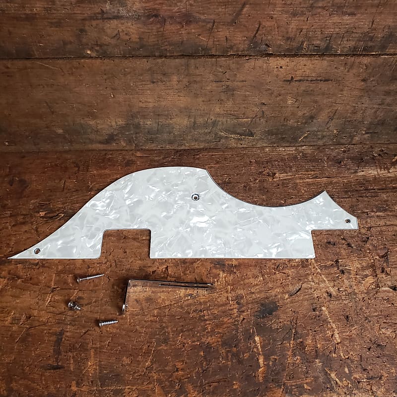 Hofner HI - Pickguard For Ignition Beatle / Club Bass | Reverb