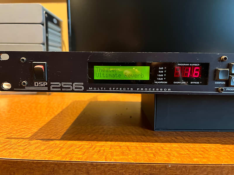 DigiTech DSP 256 Multi Effects Processor | Reverb