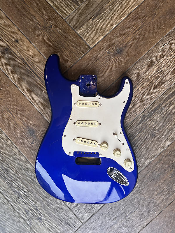 Fender Squier Affinity body with loaded scratch plate | Reverb UK