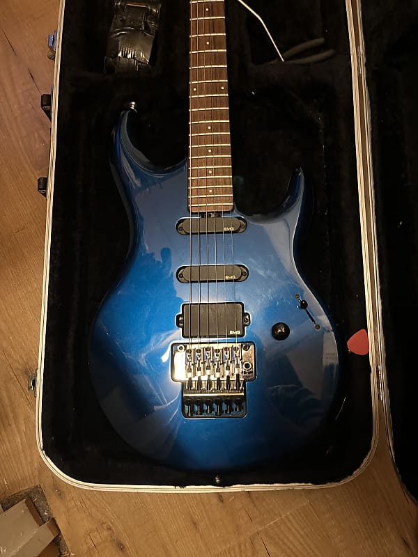 Music Man Luke 1 1997 Blue | Reverb