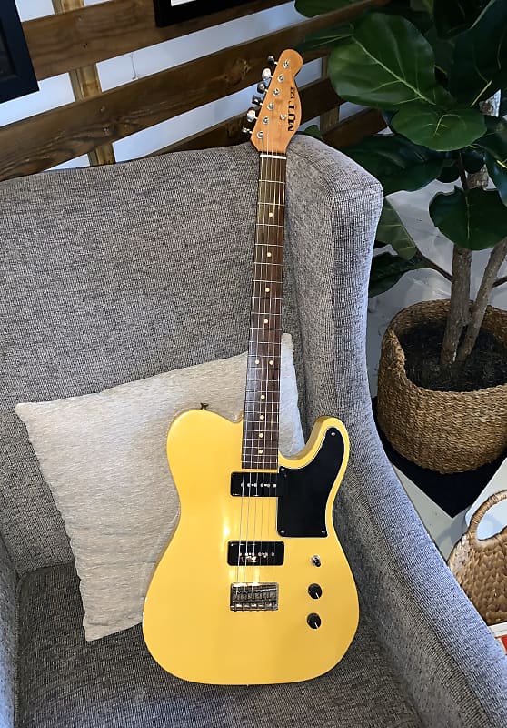 MJT VTT Telecaster 2019 TV Yellow Fender Tele Jr. Tribute | Reverb