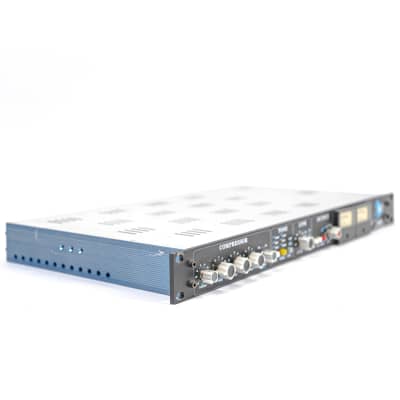 API 2500 2-Channel Stereo Bus Compressor with | Reverb Deutschland