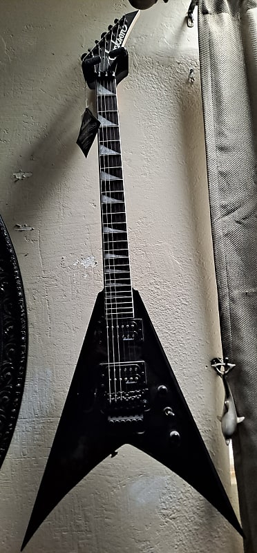 Jackson Pro Series KV King V Gloss Deep Black | Reverb