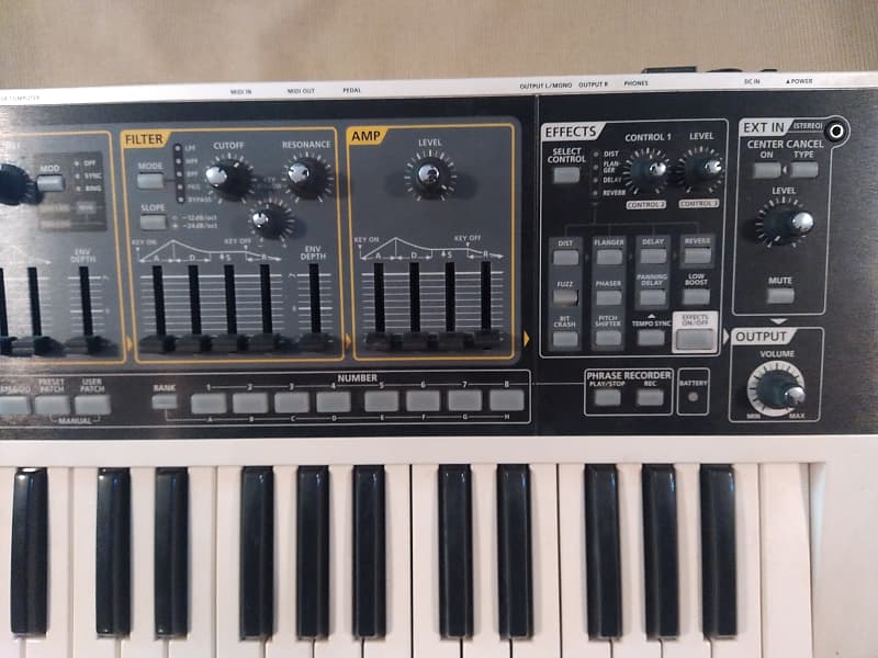 Roland SH-01 GAIA état nickel | Reverb