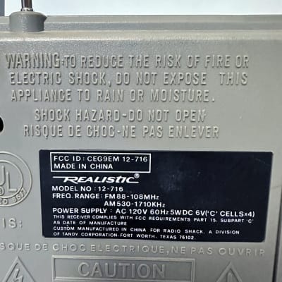 Vintage Realistic 12-716 AM/FM 2-Band Portable Radio - 1985 | Reverb