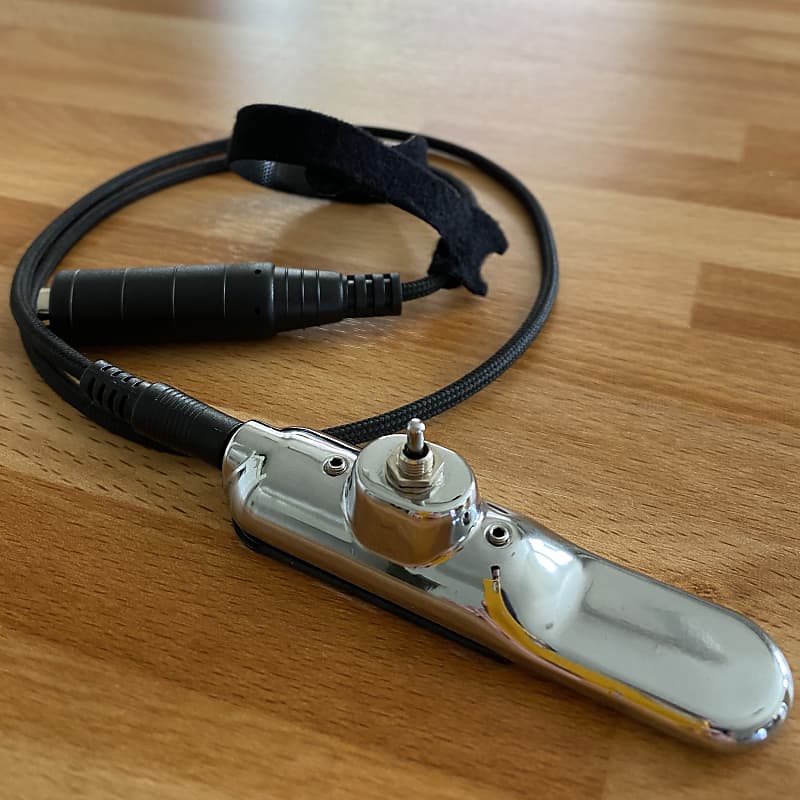 Leviathan Instruments Submarine Pickup - Removable Two-String | Reverb