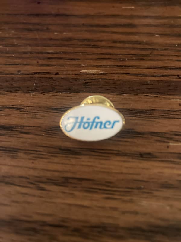 Hofner 3/4 inch logo lapel pin 2010’s White and blue | Reverb