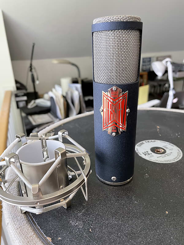 Beesneez Elly Condenser Microphone w Shock Mount K7 capsule | Reverb