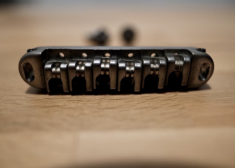 Nash JM-63 Locking Roller Bridge - Jazzmaster | Reverb