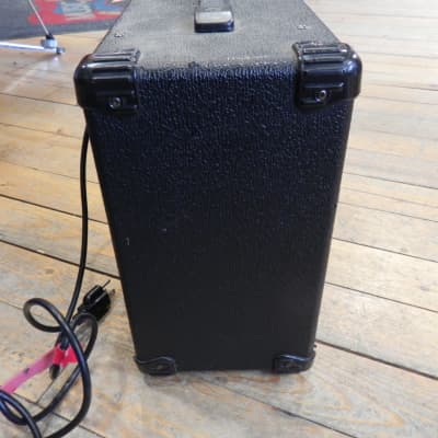 Silvertone AB-15B Solid State Bass Amp | Reverb