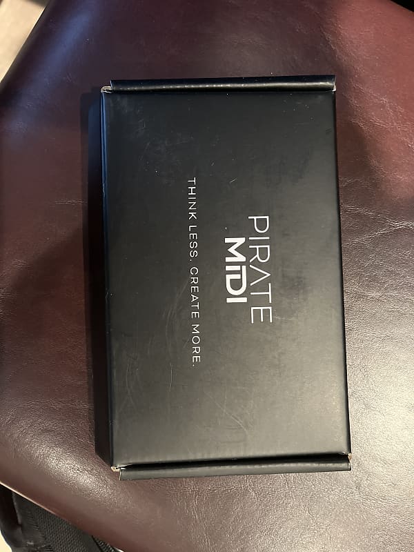 Pirate midi ULoop 4 Channel Bypass and MIDI Interface | Reverb