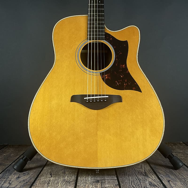 Yamaha A1R Acoustic-Electric Dreadnaught, Cutaway w/Hardcase- | Reverb
