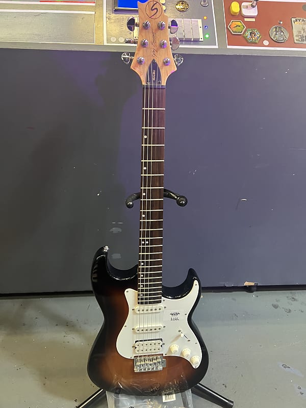 Greg Bennett Malibu | Reverb