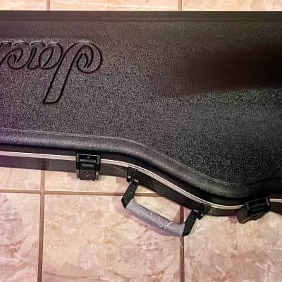 Jackson Kelly JS32 Guitar Ferrari Red & Jackson Kelly Molded | Reverb