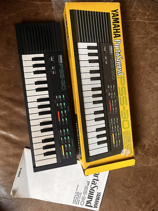 Yamaha PortaSound PSS-30 | Reverb