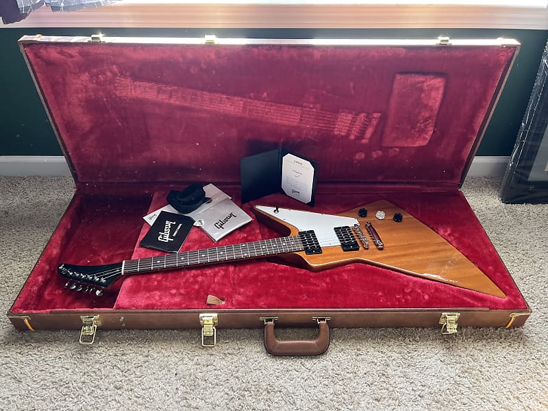 Gibson Mod Series Explorer 2022 - Antique Natural 7lbs 5oz | Reverb