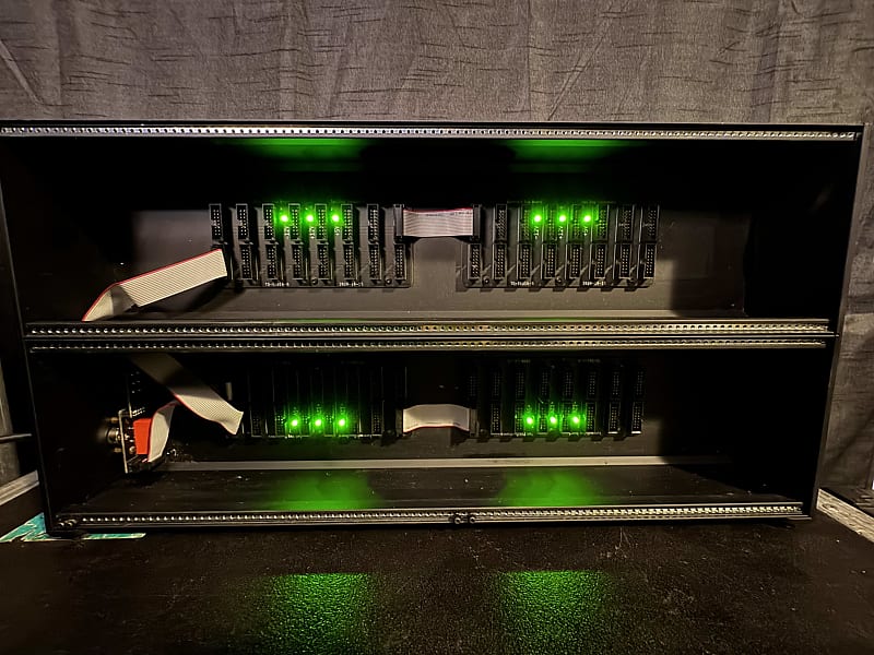 Simple Skiff Expandable Modular Eurorack Case & Make Noise | Reverb UK