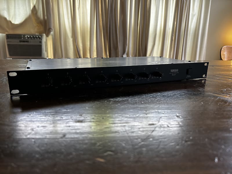 yamaha MLA-7 8-channel mic preamp rackmount works great | Reverb