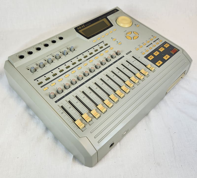 Akai DPS12 Digital Personal Studio | Reverb