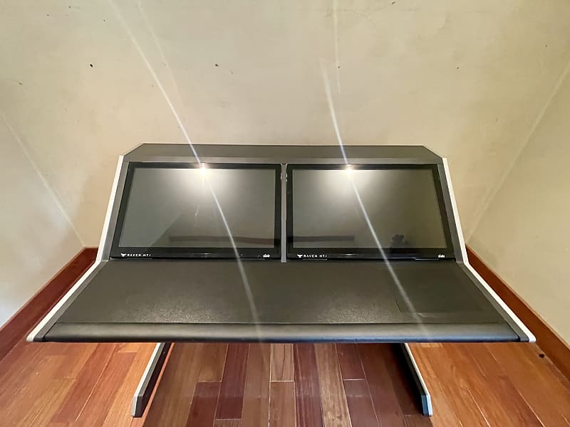 Slate Media Technology Raven MTi2 Core Station | Reverb