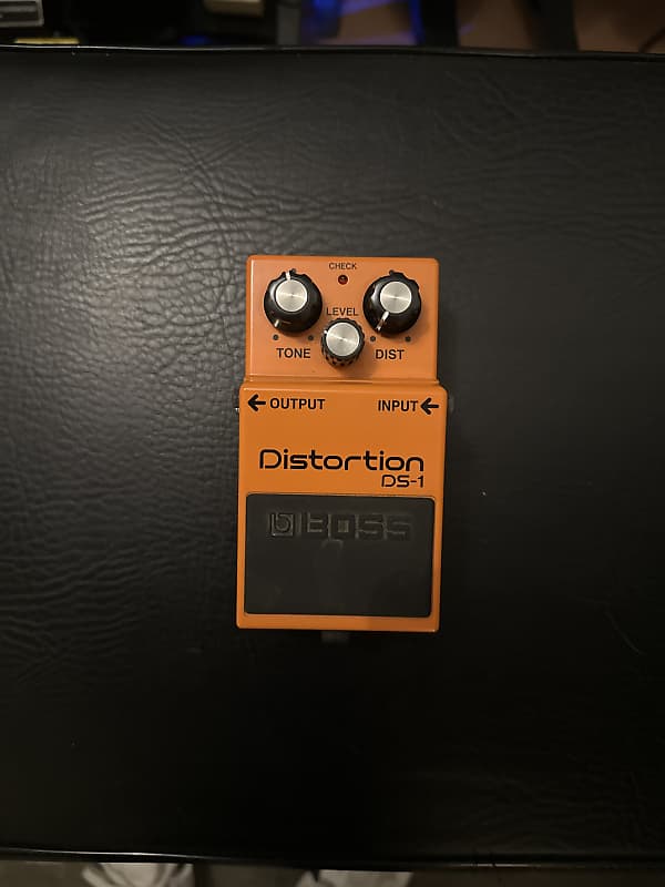 Boss DS-1 Distortion (Silver Label) 1994 - Present - Orange | Reverb