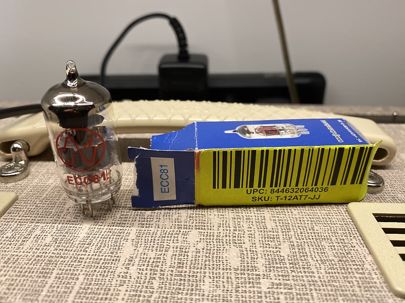 JJ Electronic ECC81 / 12AT7 Preamp Tube | Reverb