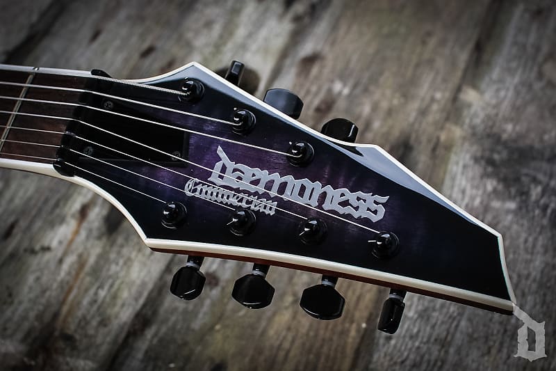 Daemoness Cimmerian baritone 7-string in Skeletorburst | Reverb