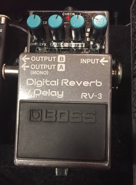 Boss RV-3 Digital Reverb/Delay | Reverb