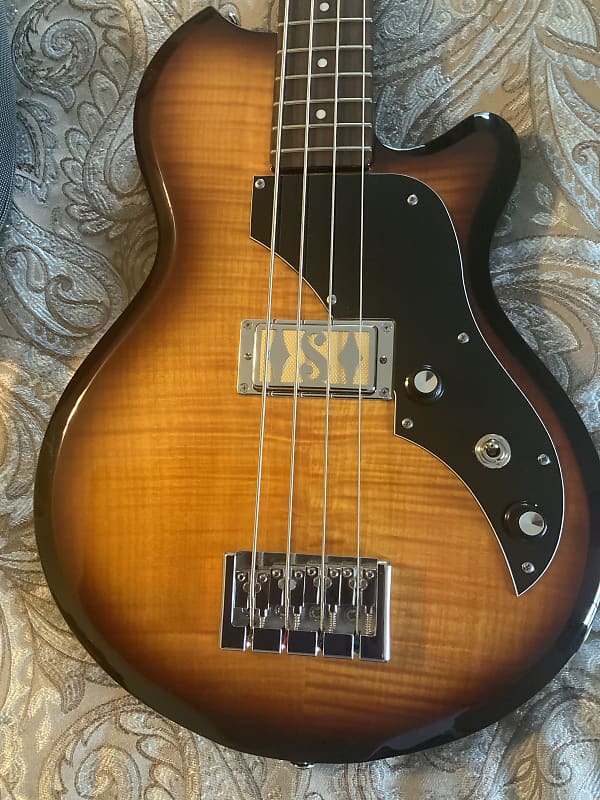 Supro HUNTINGTON I BASS 2017 - Tobacco Sunburst | Reverb