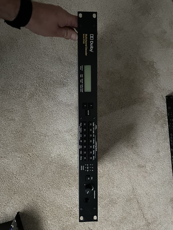 Dolby Multichannel Decoder DP562 | Reverb