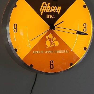 70's Style Gibson Round Light Up Wall Clock Killer Cool Man | Reverb