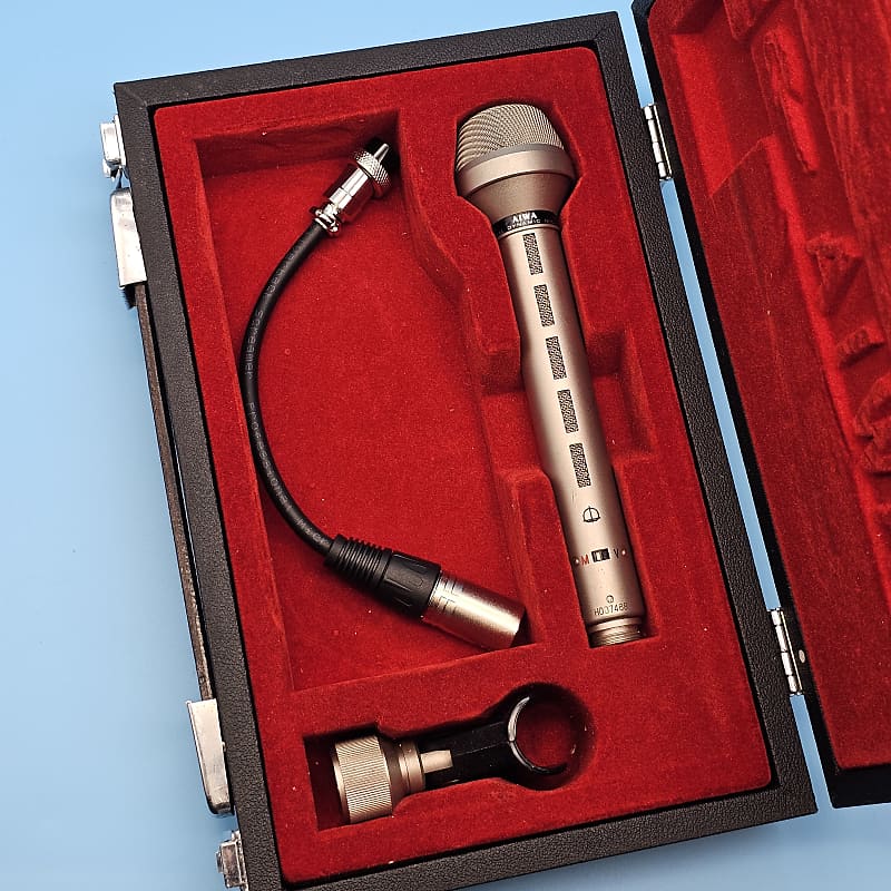 ☆Vintage 1960s Aiwa DM-68 Dynamic Microphone (AKG D19 | Reverb UK