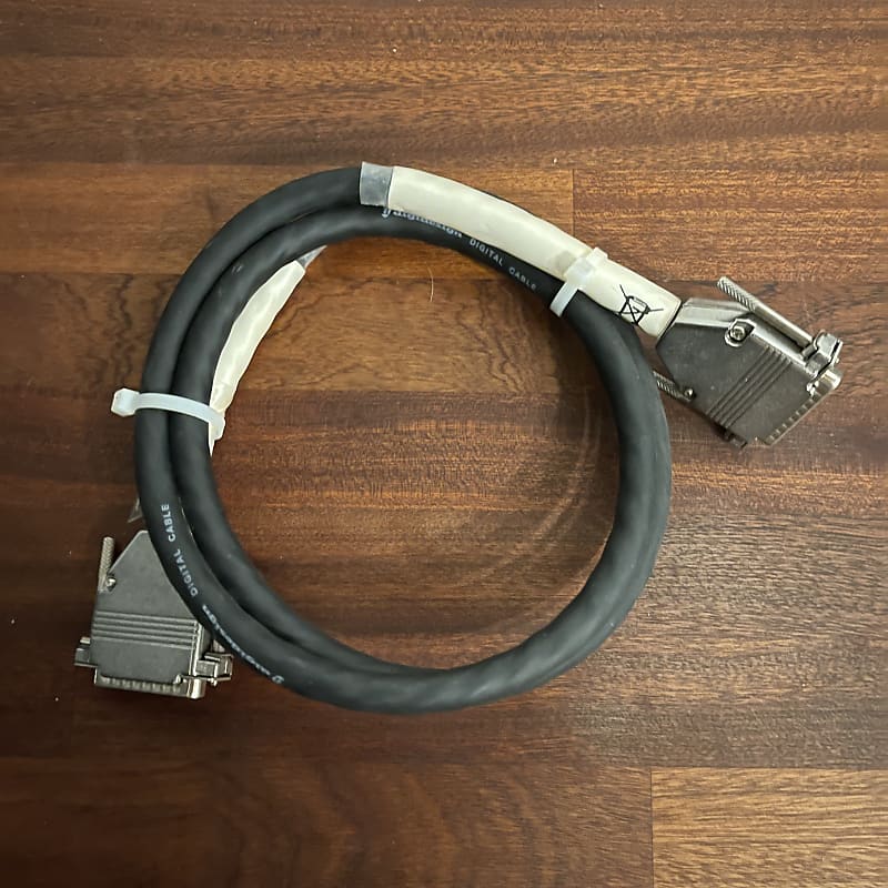 Avid DigiSnake DB25 - Black | Reverb