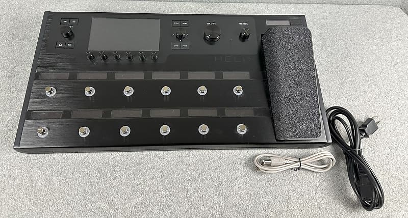 Line 6 Helix Guitar Multi-effects Floor Processor | Reverb