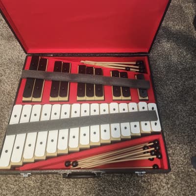 Spectrasound Mark Tree Bar Chime with case from the 70s or | Reverb